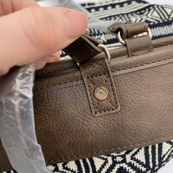 Thirty one- Jewell | Bags | Thirty One Rio Weave Reversible Utility ...